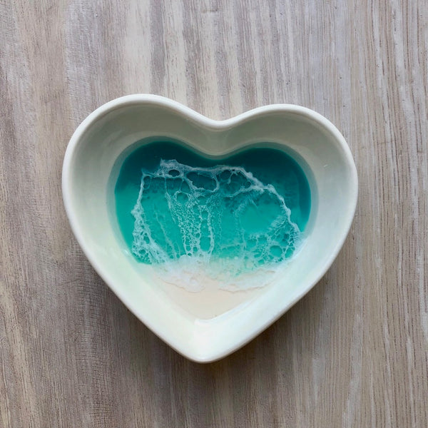 Heart Ceramic Ring Dish | Pop-Up Mākeke - The Mākeke